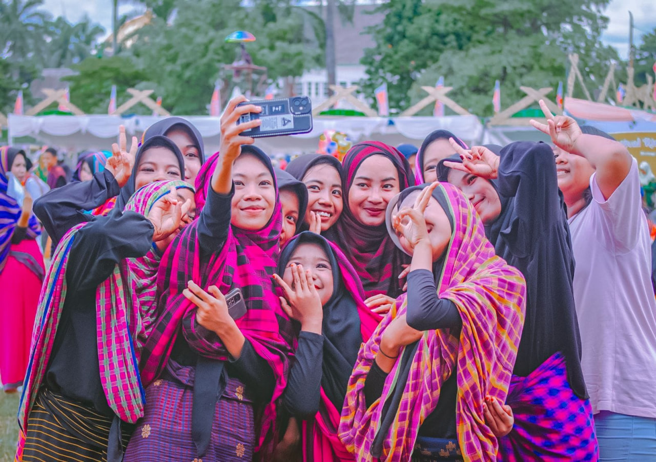 Festival Rimpu Mantika di Kota Bima, PLN Amankan Suplai Listrik ...